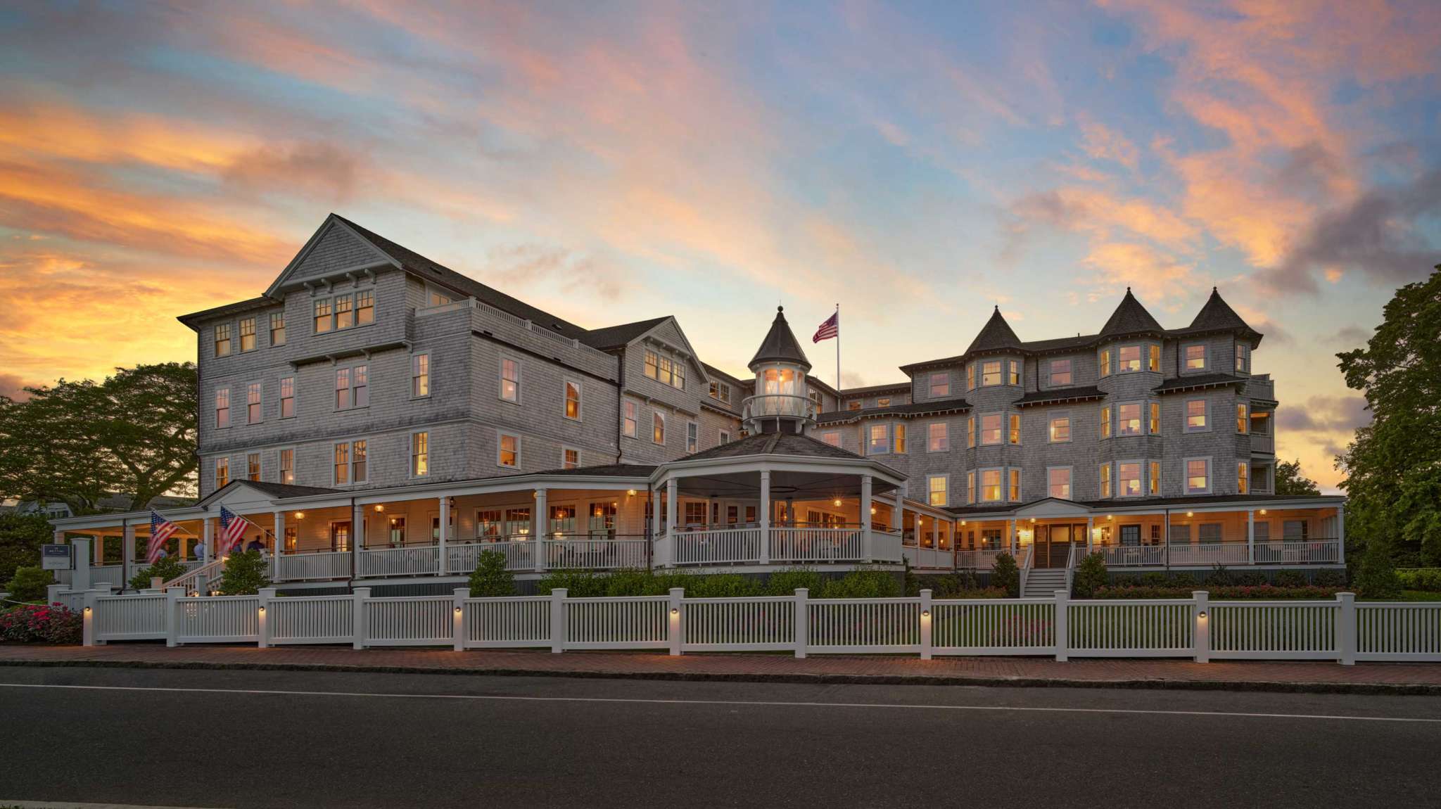 Discover Our Accommodations | Harbor View Hotel