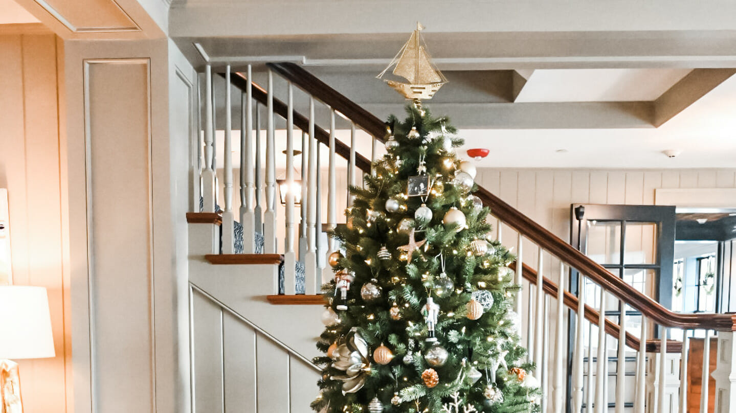 Seasons - Harbor View Hotel