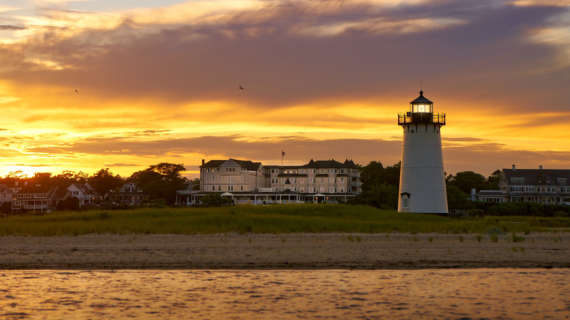 Iconic Martha's Vineyard Hotel | Harbor View Hotel