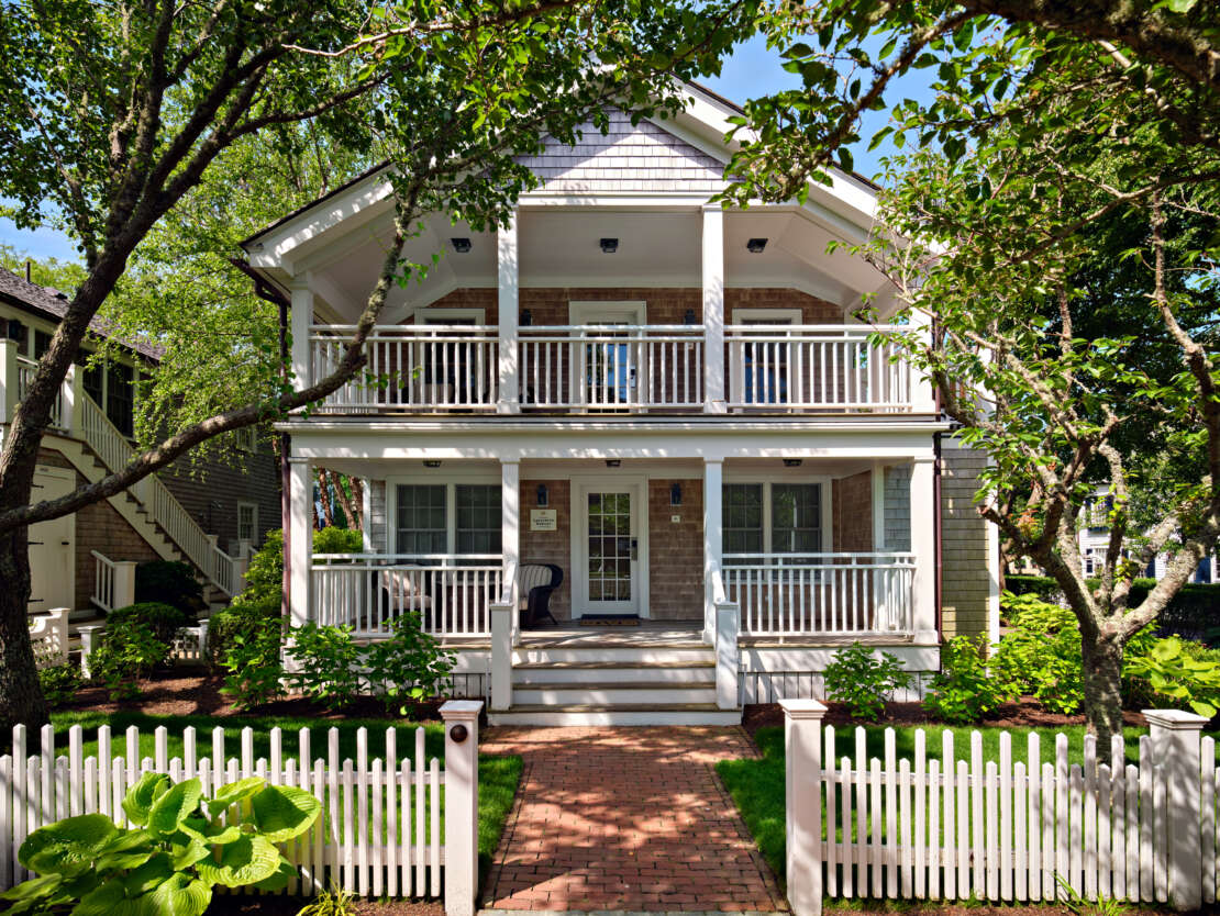 Captain’s Cottages Suites – Harbor View Hotel