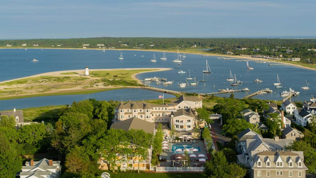 Iconic Martha's Vineyard Hotel | Harbor View Hotel